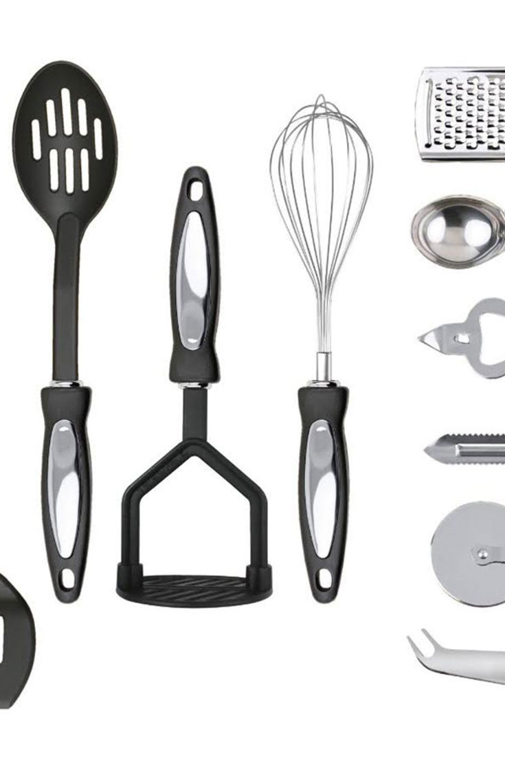 Win one of three 12-piece kitchen tool sets worth £30 - Great Italian Chefs