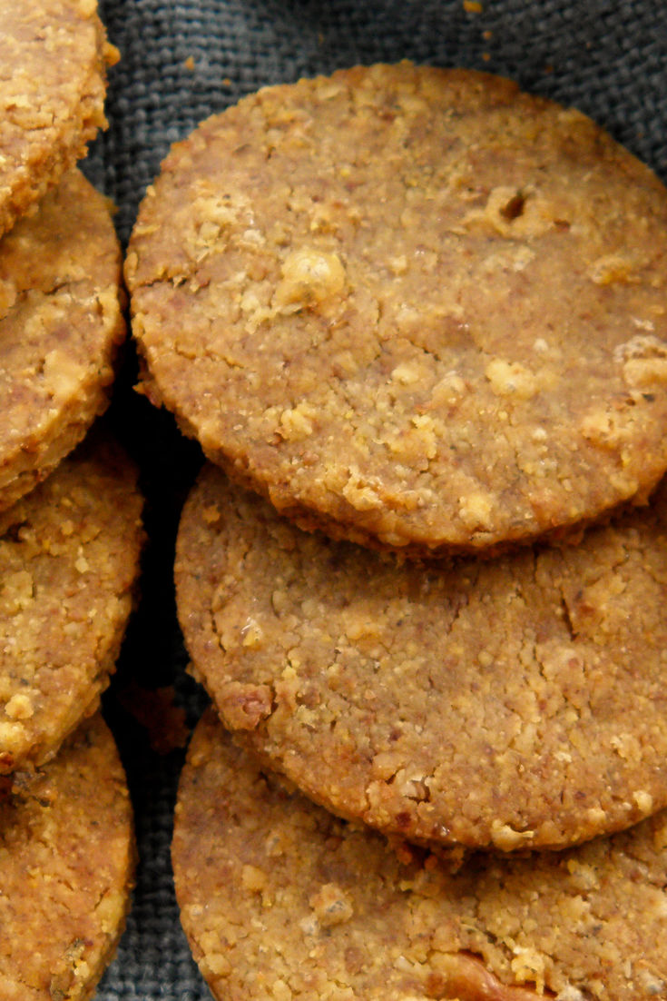 Stilton and Walnut Biscuit Recipe - Great British Chefs