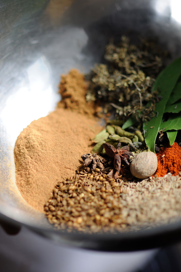 How to Toast Spices - Great British Chefs