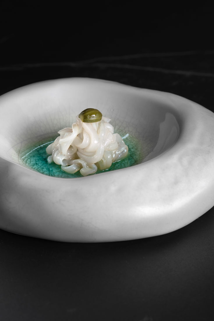 Calamar Kru con Salsa de Mantequilla (buttered raw squid with lime ...