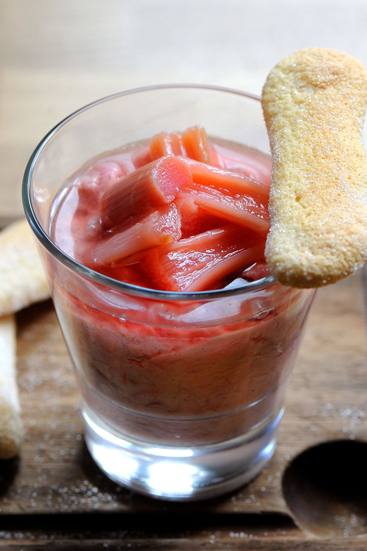 How to Make Rhubarb Purée - Great British Chefs