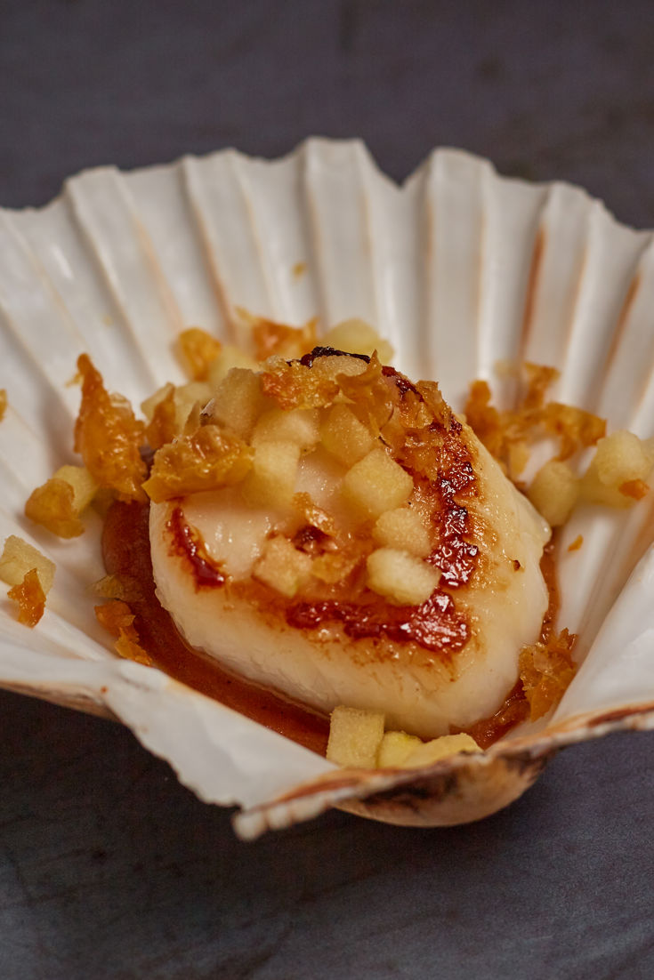 Scallop, Caramelised Apple and Chicken Skin Canapé Recipe - Great ...