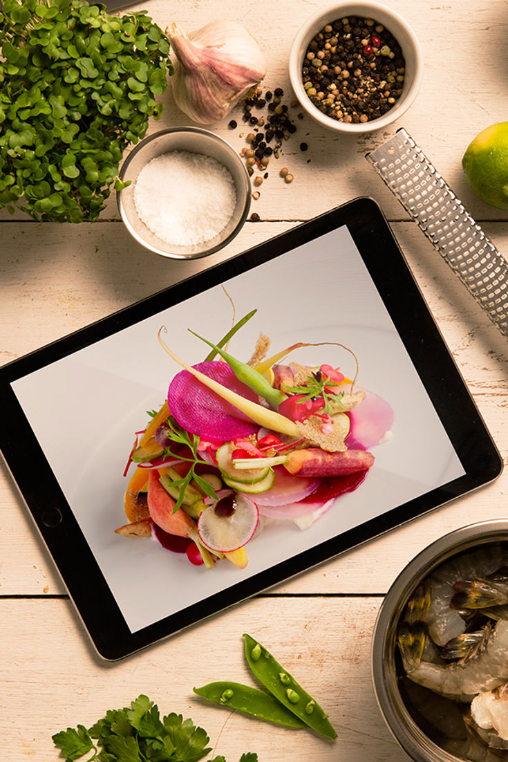 Win an Apple iPad Mini worth over £250 - Great Italian Chefs