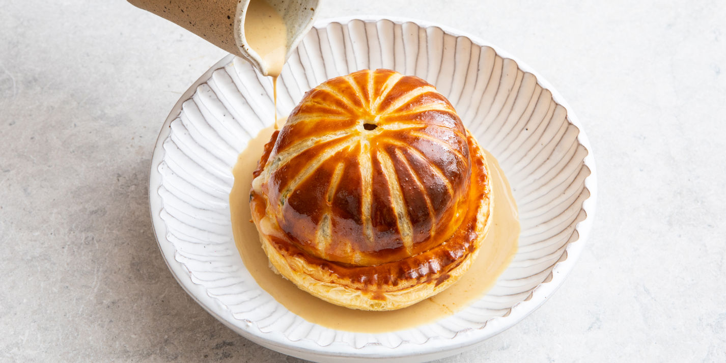 Pithivier of Potato, Portobello Mushroom and Gruyère, Braised Leeks and ...
