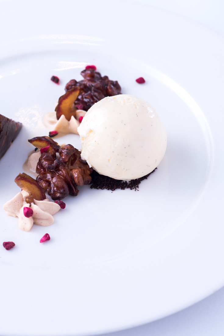 Khajoor ka halwa (Date and Walnut Fudge) Recipe - Great British Chefs