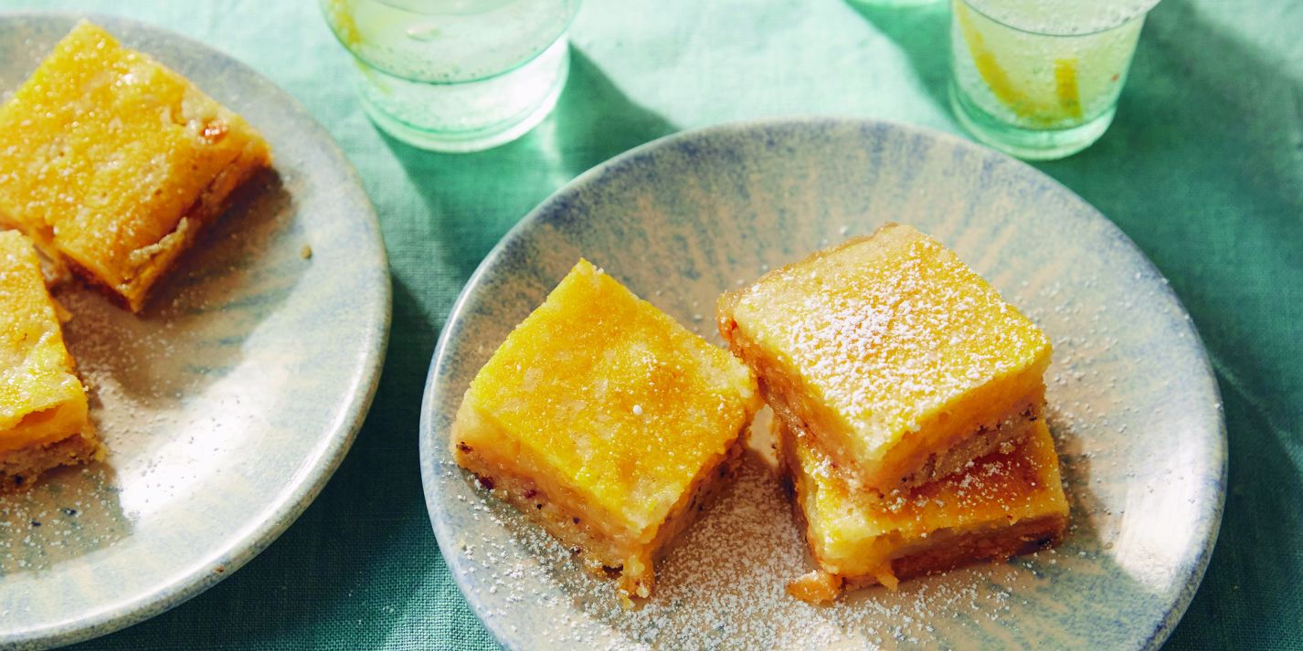 Tangy lemon and juniper bars - Great British Chefs