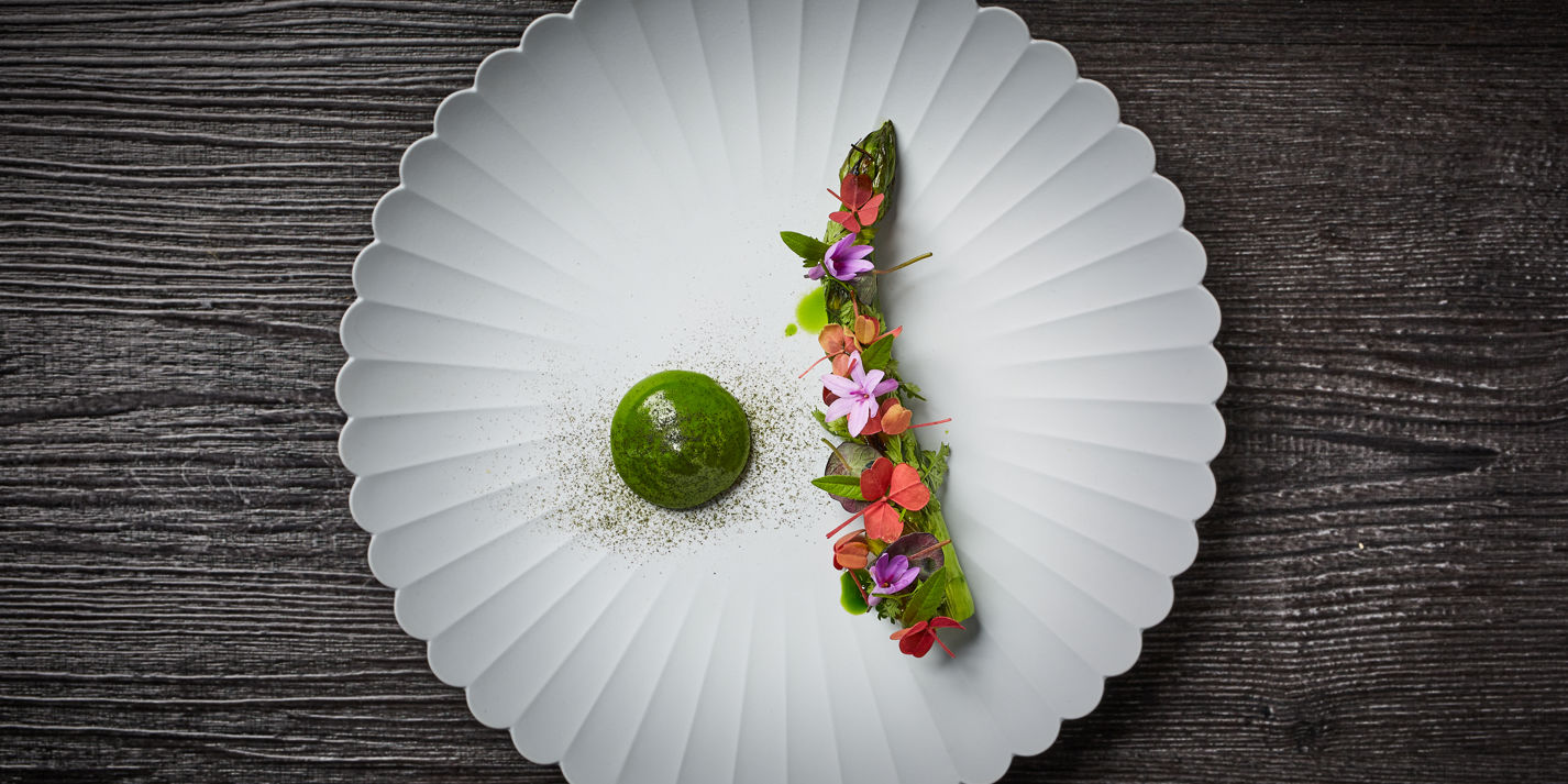 Asparagus with Spruce Emulsion Recipe - Great British Chefs