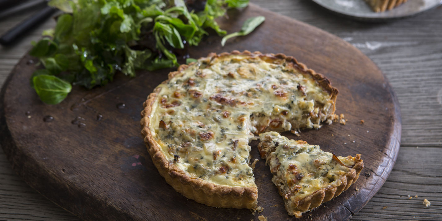 Stilton, Mushroom and Red Pepper Quiche Recipe - Great British Chefs