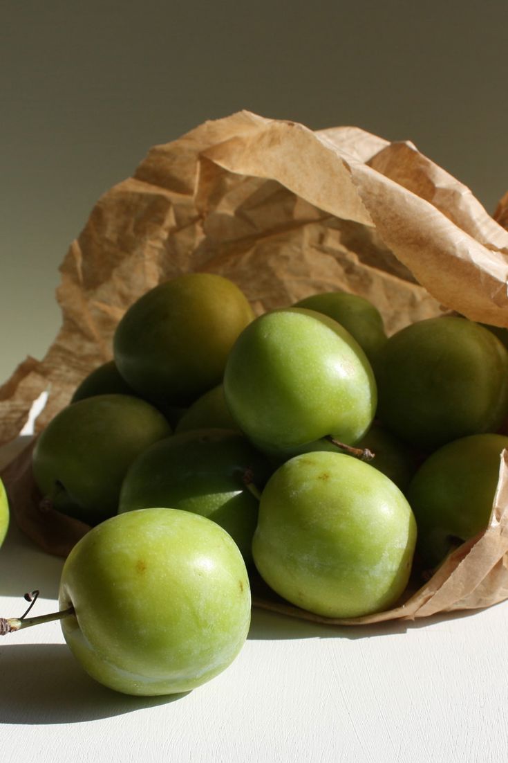 How to Cook Greengages - Great British Chefs