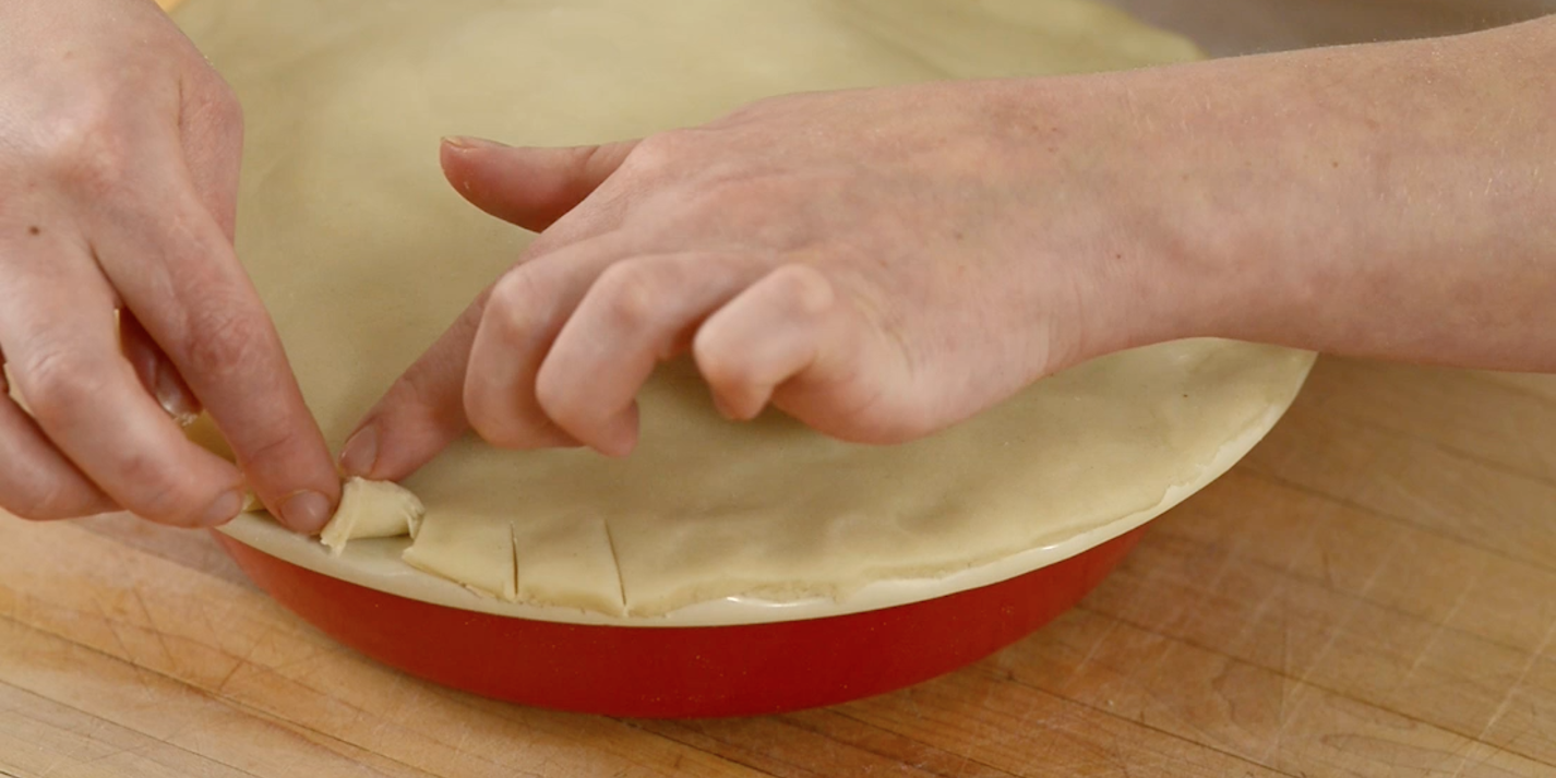 How to Crimp a Pie Crust - Great British Chefs