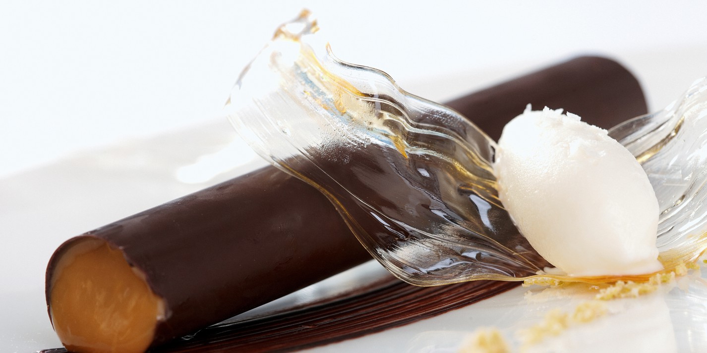 How to make chocolate cylinders - Great Italian Chefs