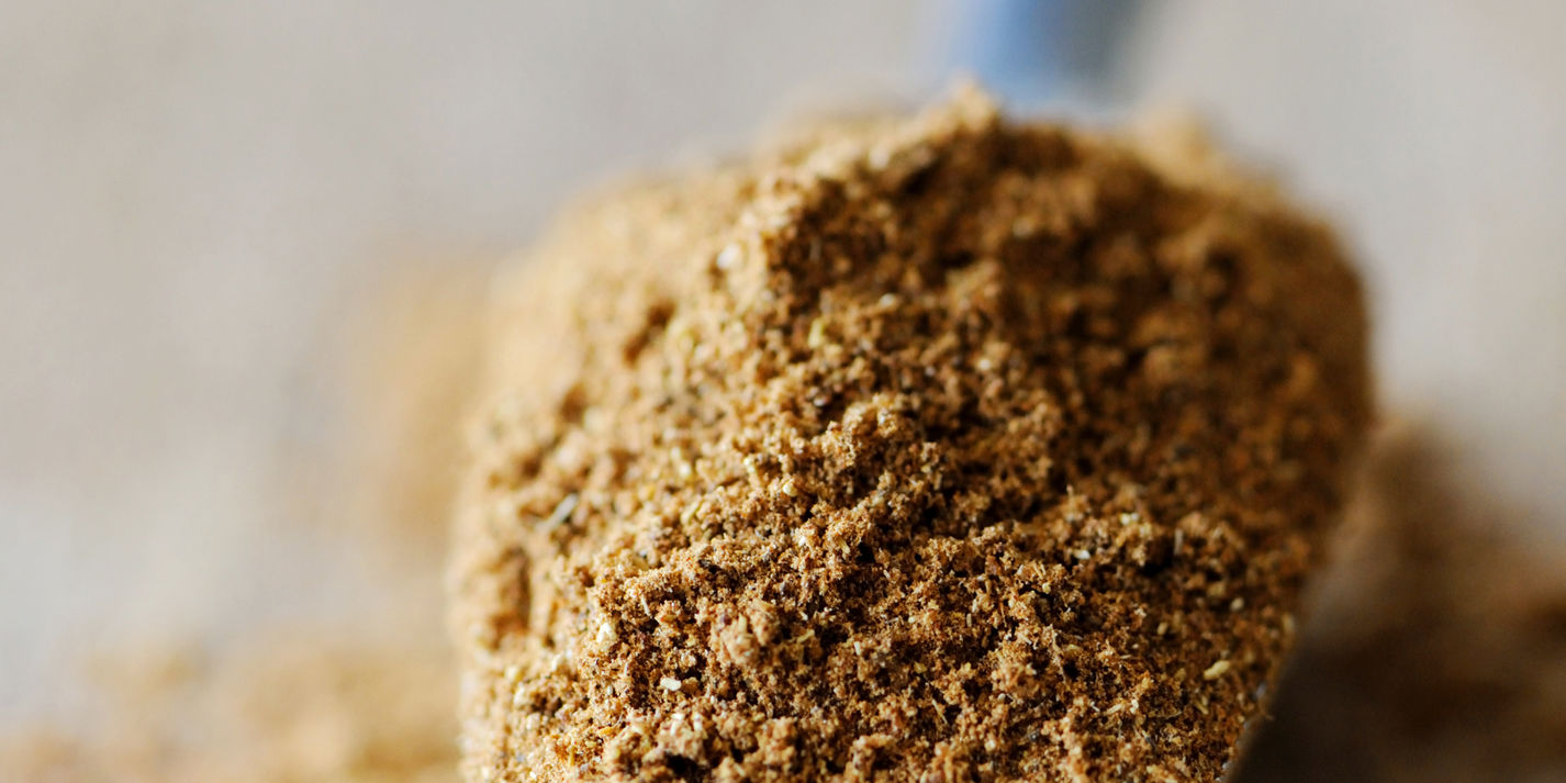 How to Grind Spices - Great British Chefs