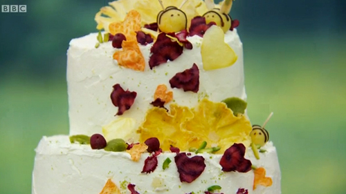 Great british baking show wedding cakes | Beachweddingtips.com