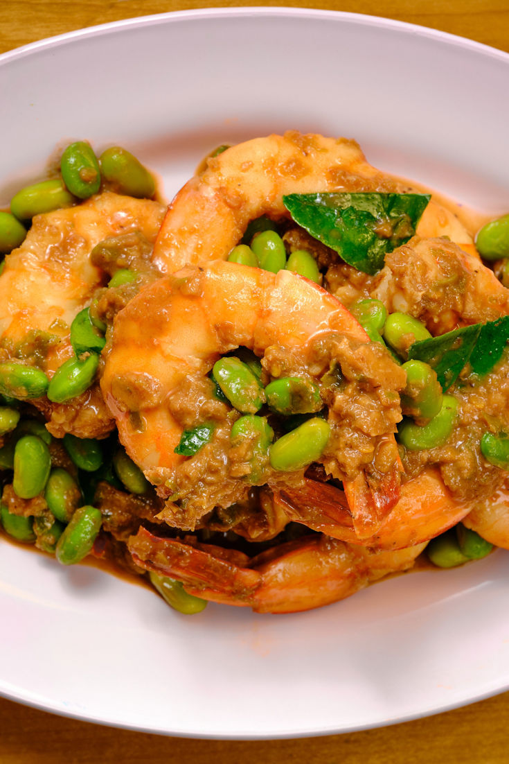 Goong Pad Sator - Bitter Beans Stir Fried with Shrimp Paste and Prawns ...