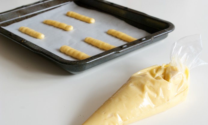 Éclair Recipe - Great British Chefs