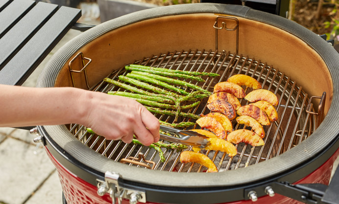 Green Romesco Sauce with Charred Nectarines and Asparagus Recipe ...