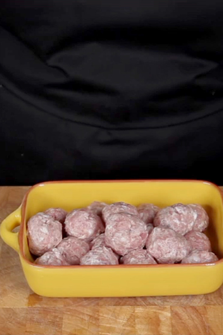 How to Shape Meatballs - Great British Chefs