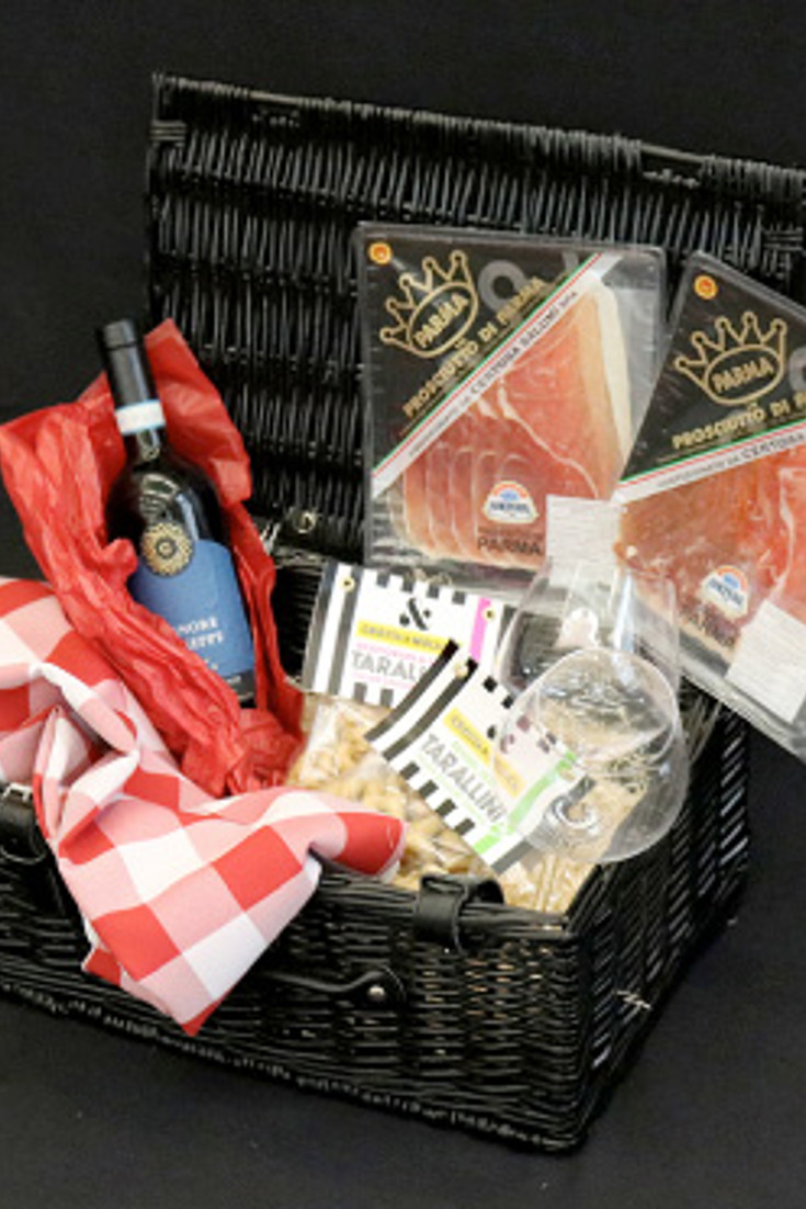 Win a luxury Parma Ham hamper - Great Italian Chefs