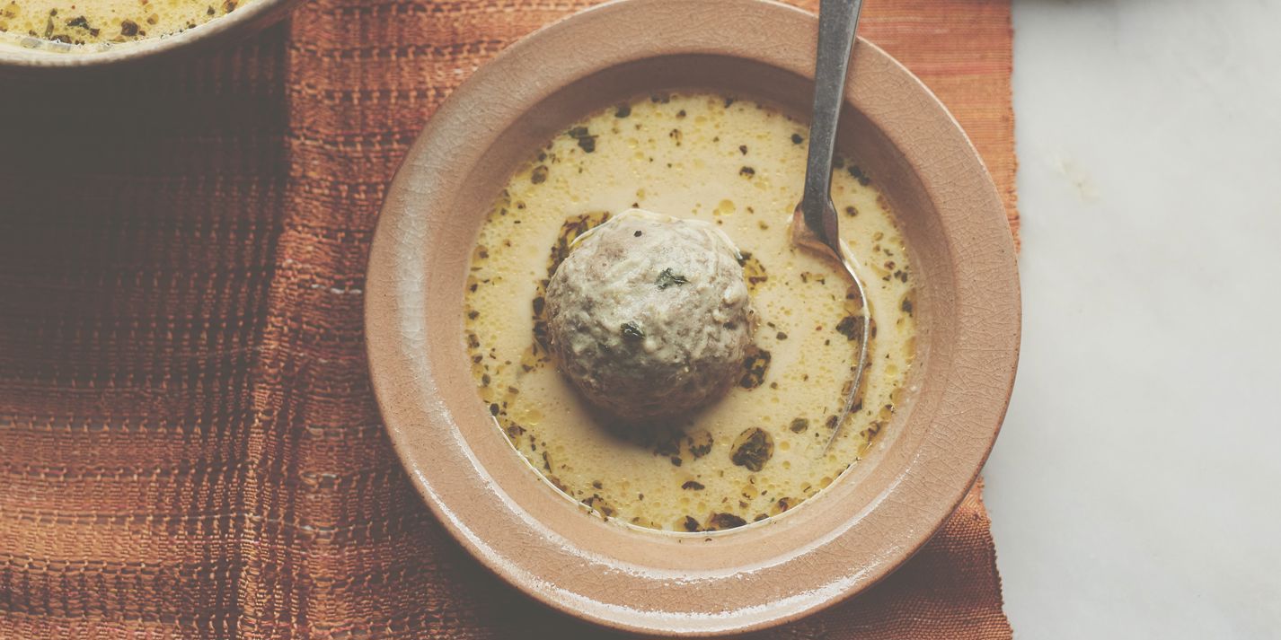 Ghushtaba Recipe - Pounded Mutton Meatballs in a Yoghurt Gravy - Great ...
