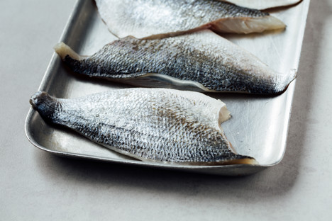 How to Steam Bream - Great British Chefs