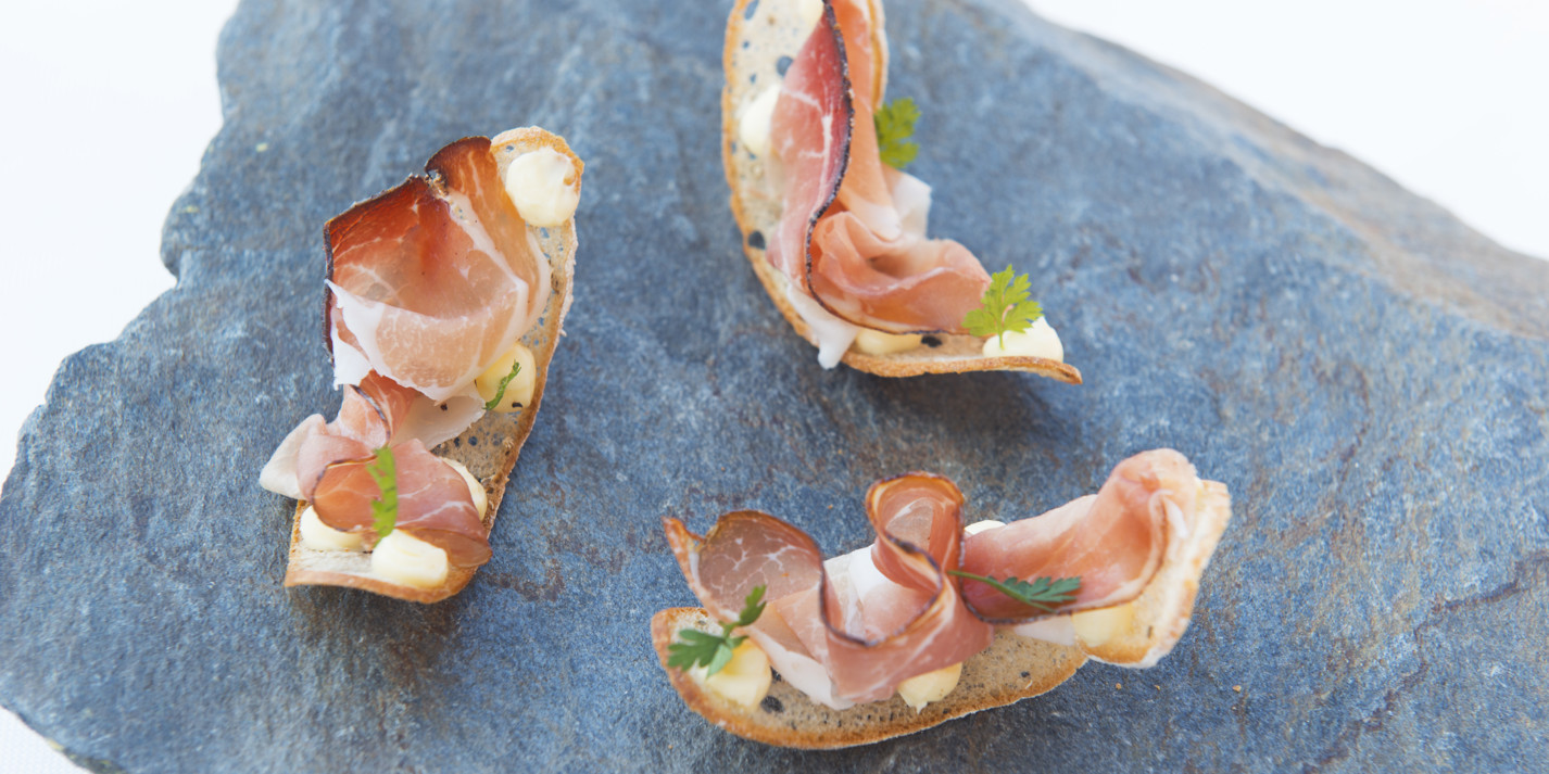 Puccia Bread Chips Recipe - Great Italian Chefs